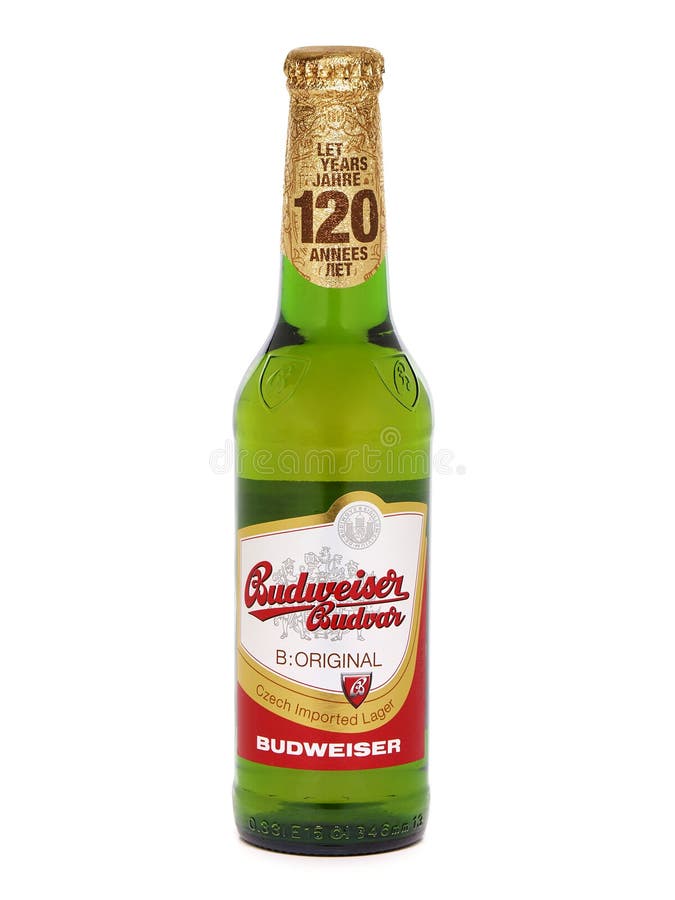 Brauerei Budvar Budweiser Wand Von Bierkisten Redaktionelles Stockbild ...