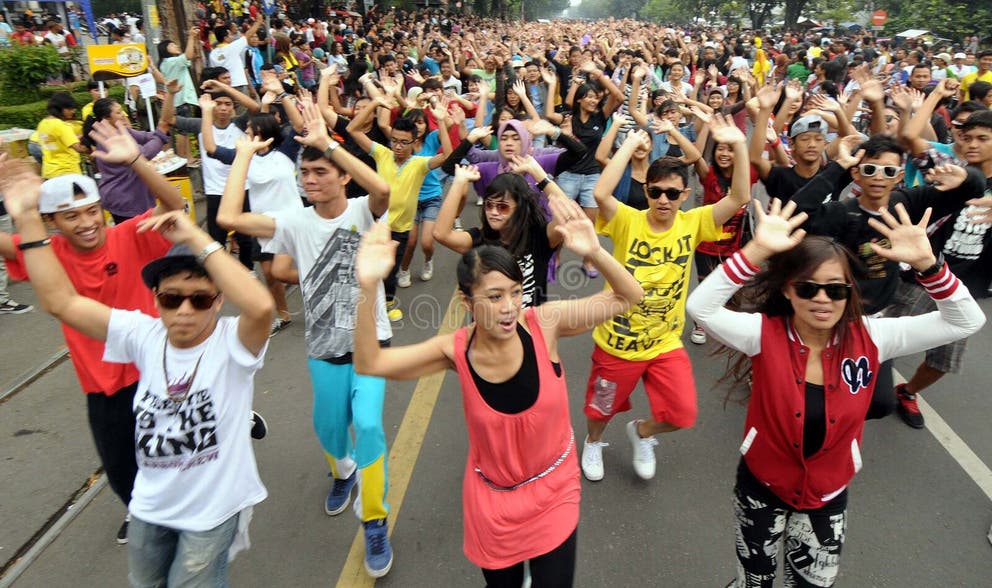 Flash mob editorial stock photo. Image of eurovision - 32297708