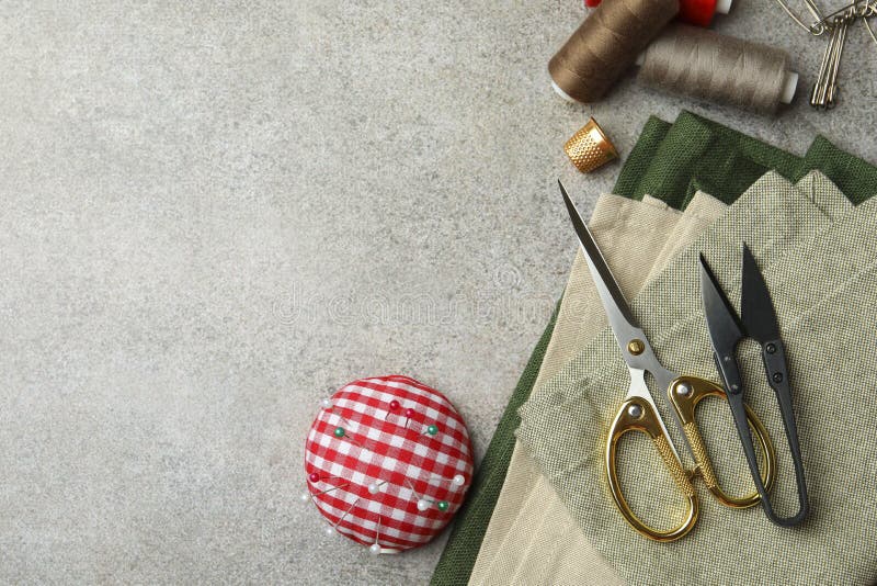 Flat Lay Composition with Spools of Threads and Sewing Tools on Light ...