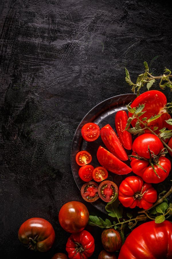 Flat Lay of Fresh Ripe Tomatoes Stock Photo - Image of delicious ...