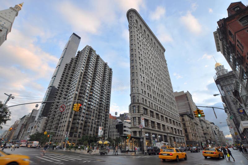 Flatiron Building, Manhattan, NYC Editorial Image - Image of building ...