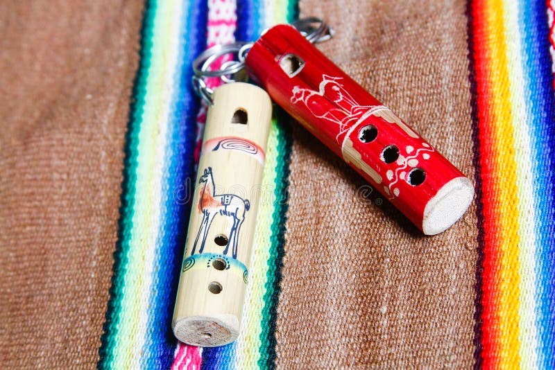 Flauta panperuana foto de archivo. Imagen de sonido, étnico - 51651626