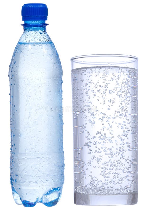 Fles en glas met water stock foto. Image of fles, lente - 18116474