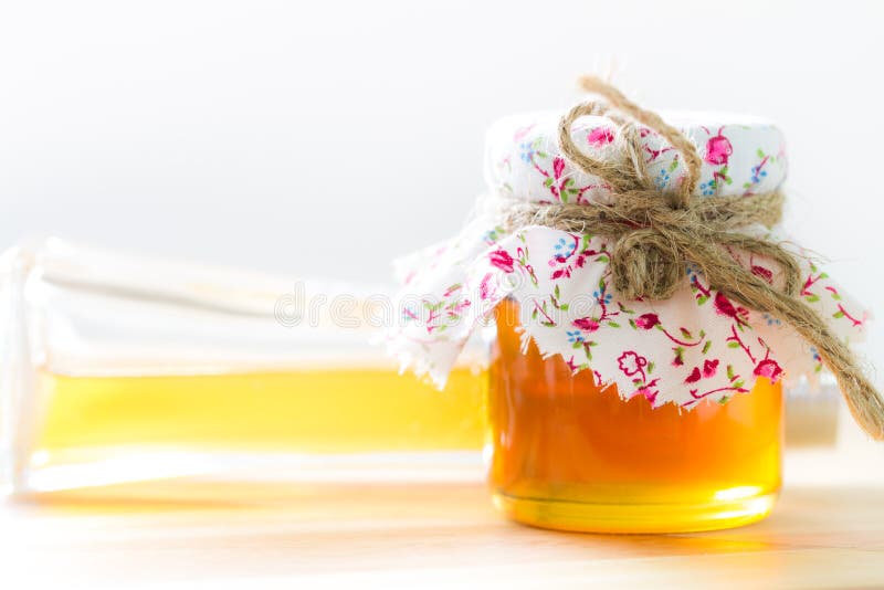 Fles honing stock foto. Image of medisch, dekking, heerlijk - 47271546