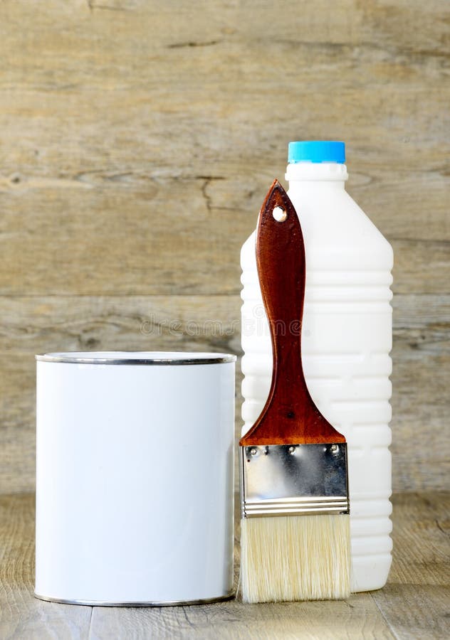 Borstel en rode verf stock afbeelding. Image of kleur - 33416831