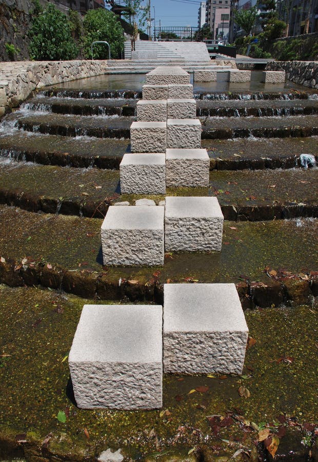 Pierres De Progression De Fleuve De Kawa De Horu Image stock - Image du ...