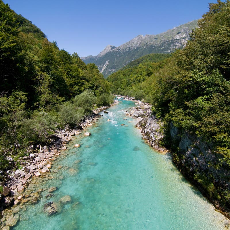 Rivière Soca, Slovénie photo stock. Image du pierres - 76958274