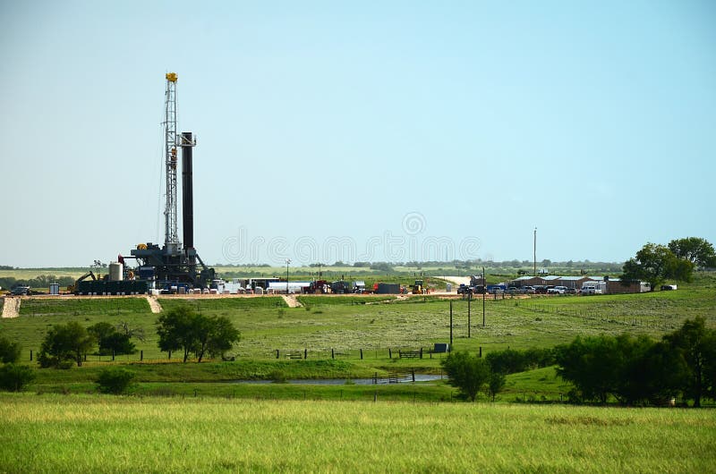 Flex Rig stock image. Image of exploration, drill, pipe - 49127333