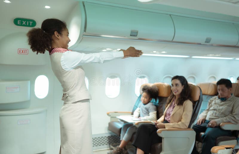 Flight Attendants Show How To Use Safety Devices and Recommend ...