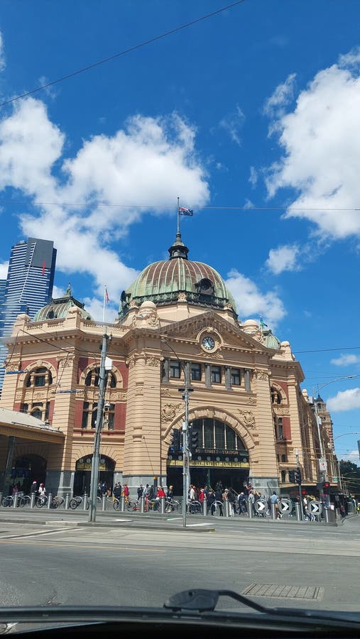 Flinders Street Station editorial image. Image of historical - 264117335