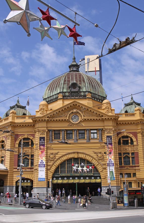 Flinders Street Station editorial stock image. Image of melbourne ...
