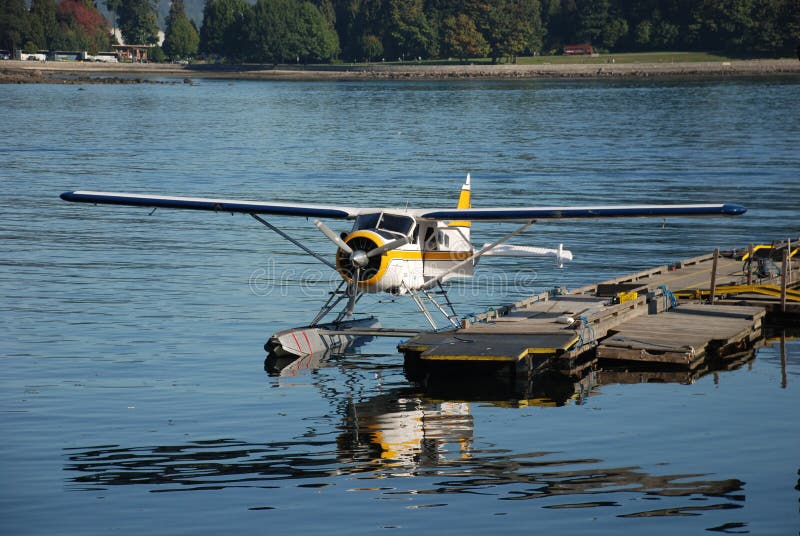 Float plane stock image. Image of beaver, dock, aircraft - 7607131