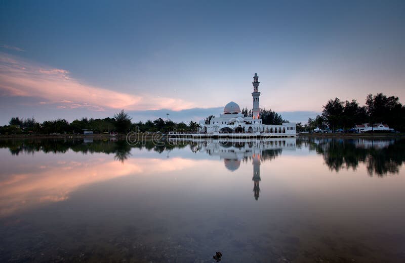 Floating mosque stock image. Image of landscape, faith - 41788741