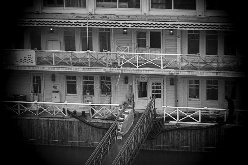 Floating Multi-storey Jetty and Ramp on the River Stock Photo - Image ...