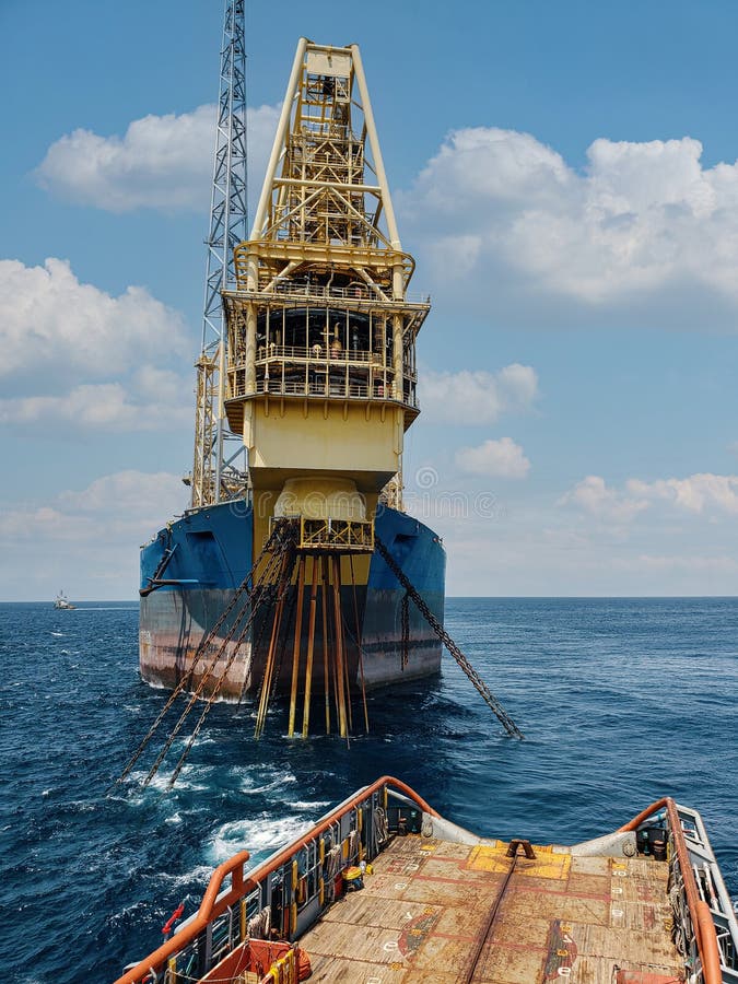 Floating Production Storage and Offloading FPSO Vessel, Oil and Gas ...