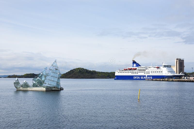 Floating Sculpture in Front of the Opera House in Oslo Editorial Photo ...
