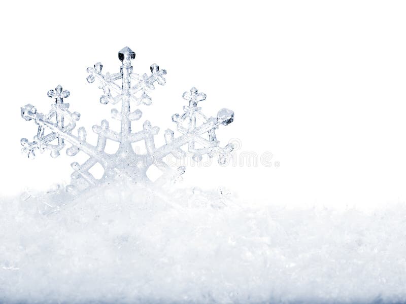 Flocon De Neige Dans La Neige. Image stock - Image du snowflake, studio ...