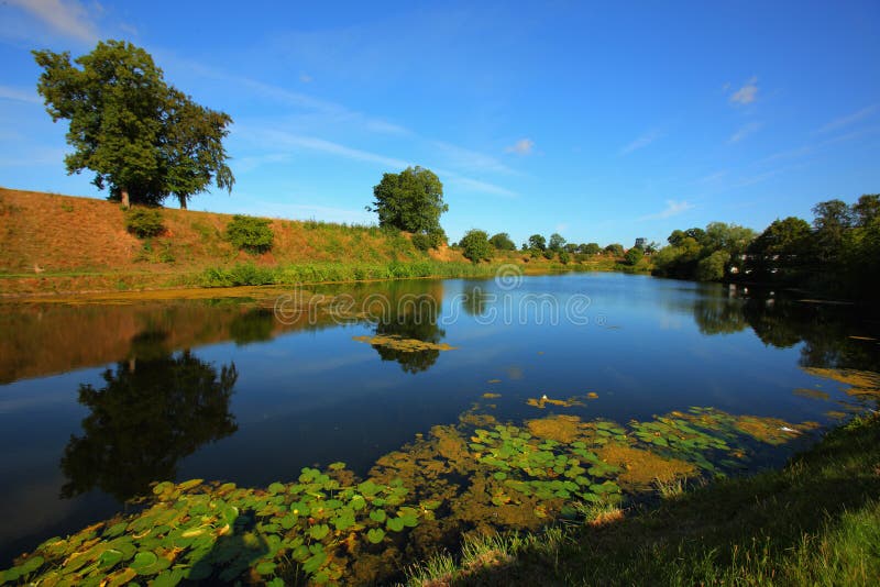 Flod arkivfoto. Bild av vatten, natur, sommar, europa - 10745872