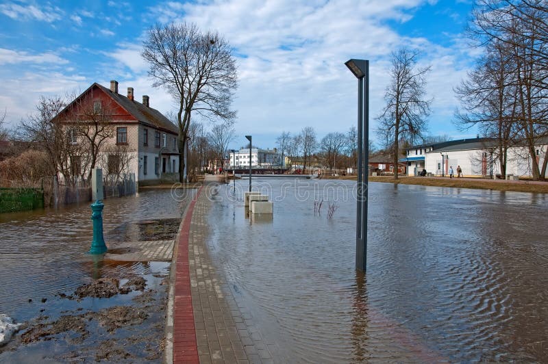 Översvämning arkivfoto. Bild av utomhus, plats, bänk - 30560210