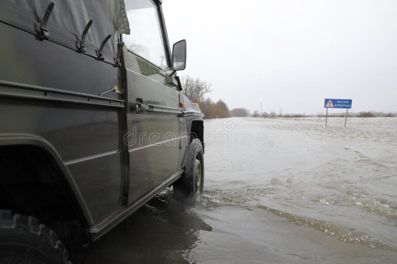 Flood editorial photography. Image of deluge, drive, travel - 14418422