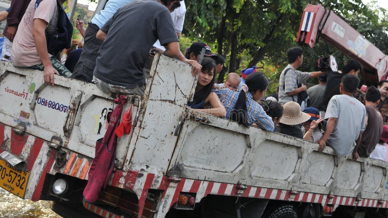 Flood Rescue editorial image. Image of evacuated, flooding - 25181630
