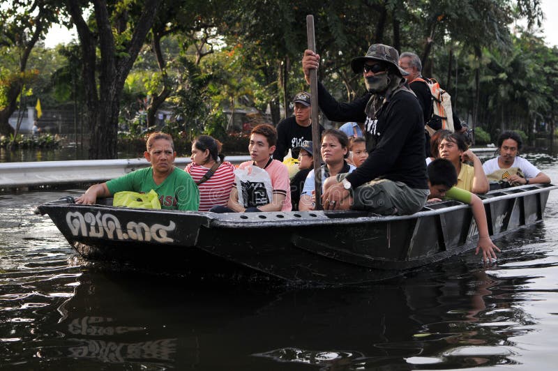 Flood Rescue editorial image. Image of evacuated, flooding - 25181630