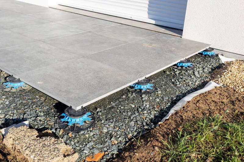 Floor Grey Tile with Pedestal Support with Integrated Slope Corrector ...