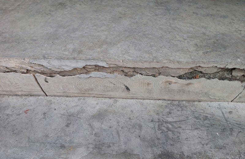 Floor Ground Concrete Crack Damage Stock Photo - Image of floor, damage ...