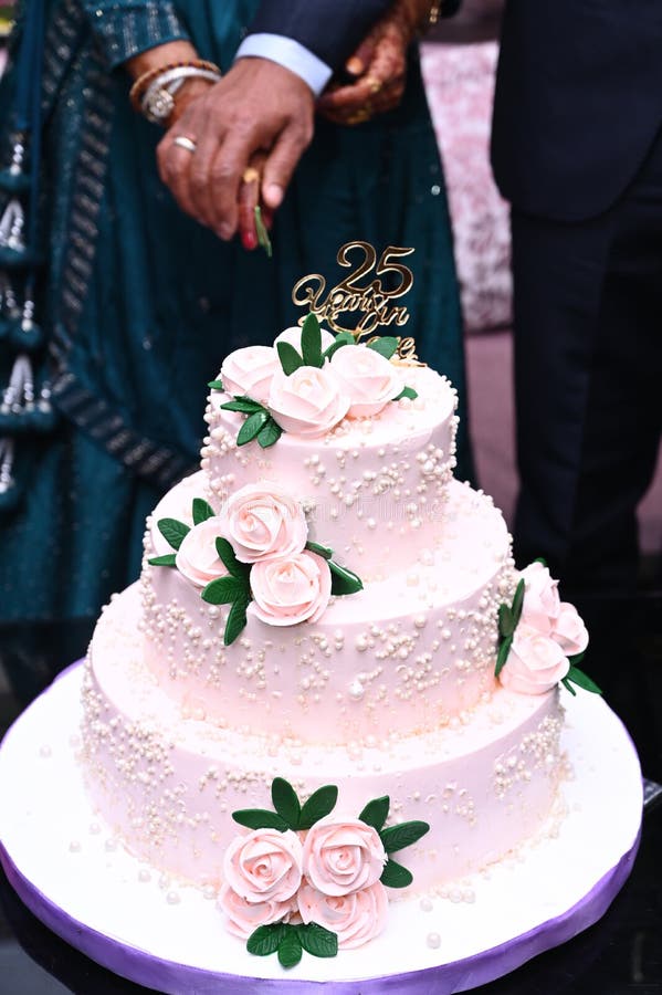 3 floor white cake stock image. Image of party, years - 255654363