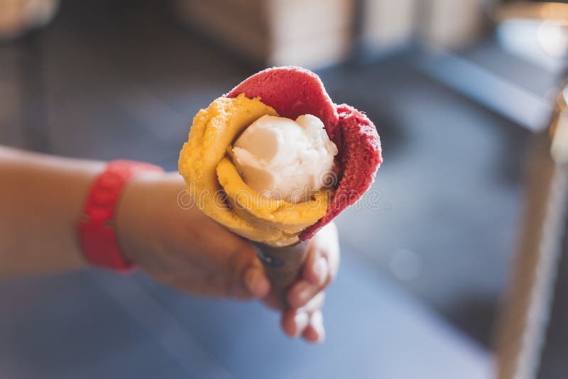 Flor del helado foto de archivo. Imagen de belleza, fresa - 144497796