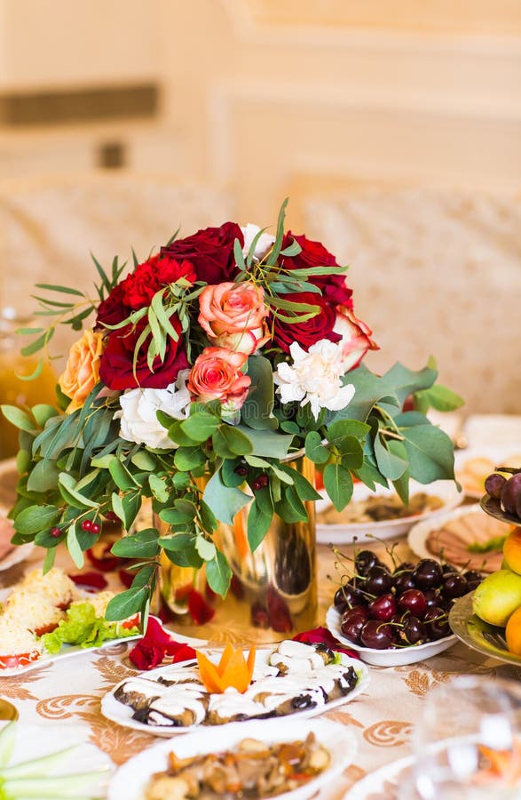 Floral Decoration on Festive Table. Stock Image - Image of glass ...