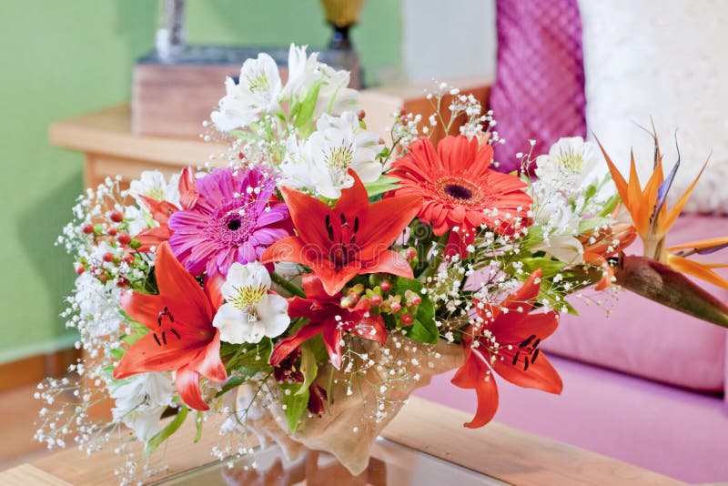 Floral Shell Centerpiece stock photo. Image of romantic - 55360672