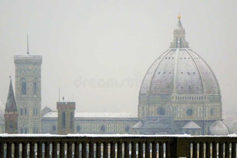Florence ,italy Under the Snow Stock Image - Image of dome, pioggia ...