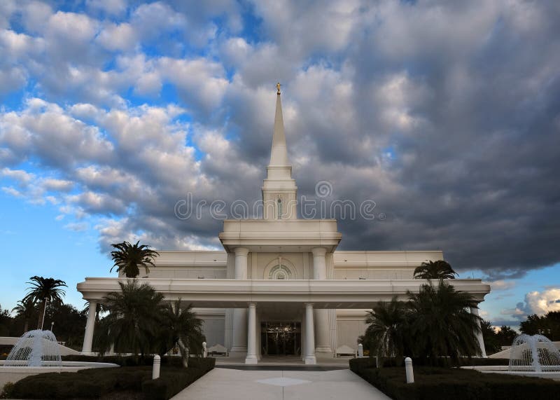 Florida Lds Temple Orlando Mormon Temple Building Foto de archivo ...