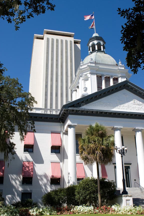 Florida State Capitol Buildings Stock Image - Image of modern, florida ...