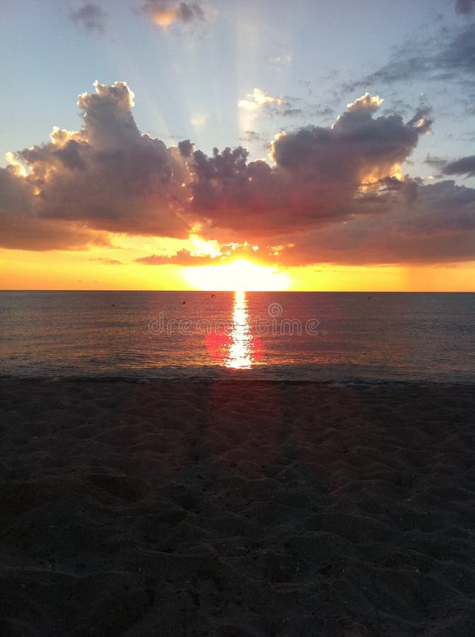 Florida Sunset Bright Clouds Stock Photo - Image of sand, clouds: 51420408