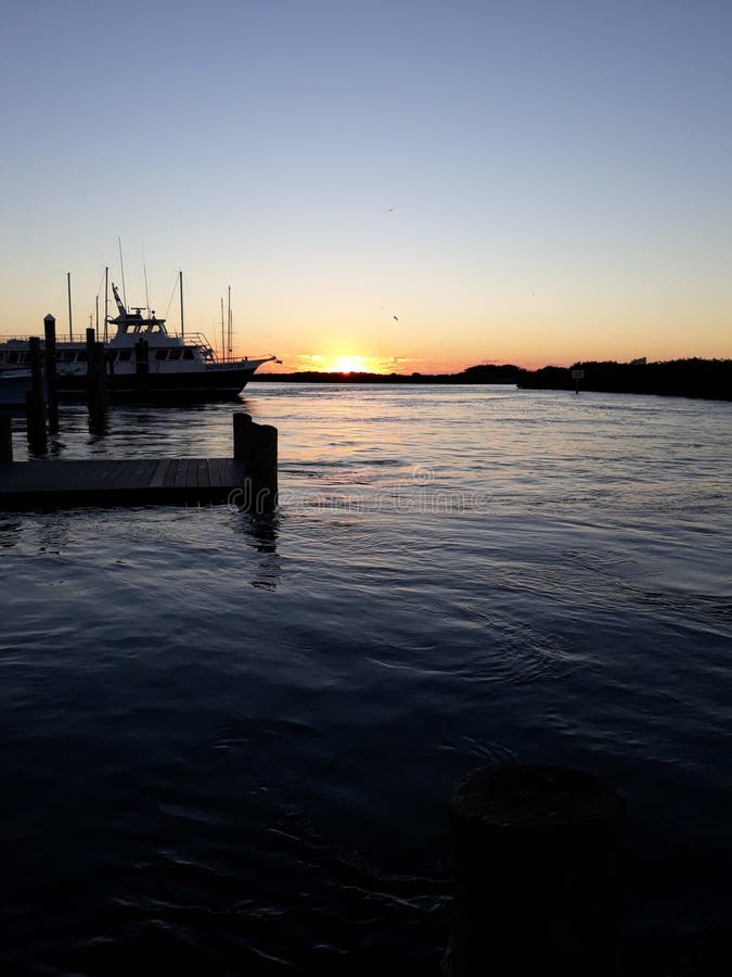 Florida Sunset editorial photo. Image of ponce, life - 137343551