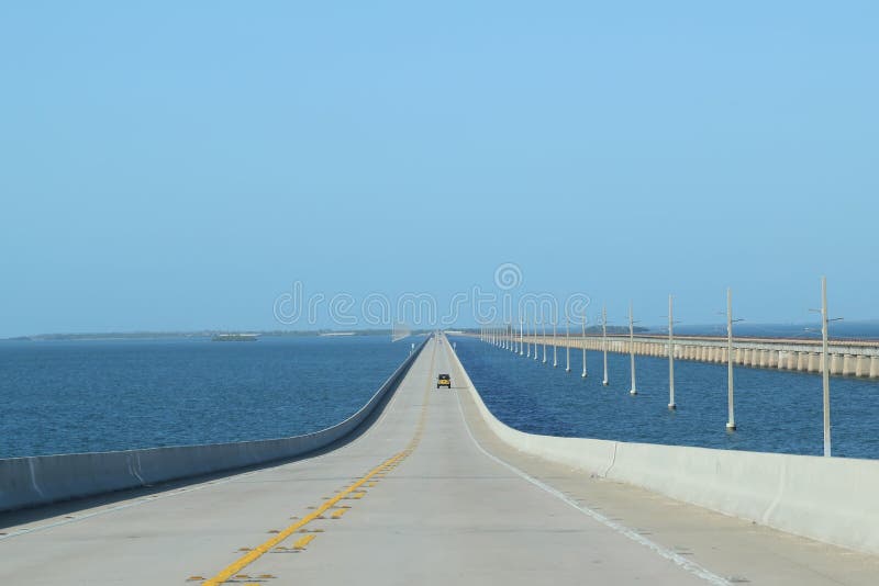 Floriday Keys Bridges Highway 1 Stock Image - Image of ocean, marathon ...