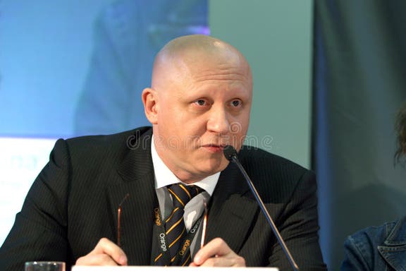 Florin Banateanu editorial photo. Image of florin, press - 25941876