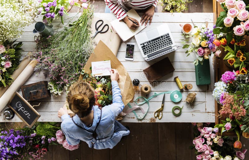 Florist Making Fresh Flowers Bouquet Arrangement Stock Image - Image of ...