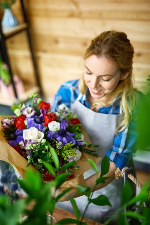 Florist at work stock image. Image of selfemployed, store - 69078733