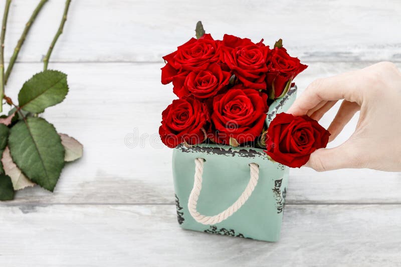 Florist Workplace: How To Make Decoration with Roses Inside Ceramic Box ...