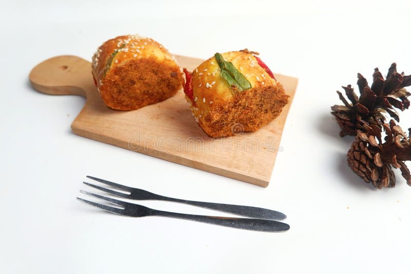 Floss Roll Bread is a Combination of Shredded Meat Wrapped in Soft ...