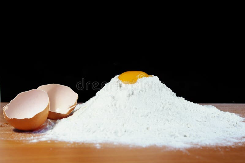 Flour, Egg And Shell On A Table Picture. Image: 5000492