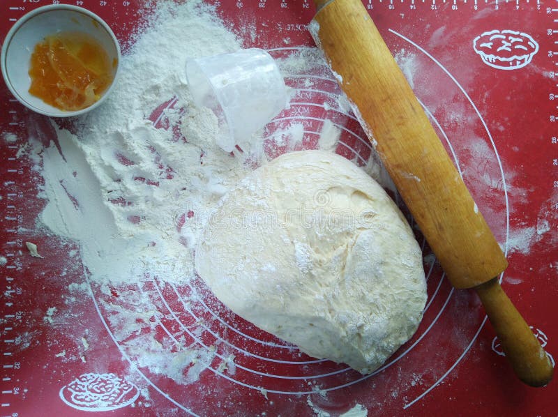 Flour, Filling, Rolling Pin and Dough on the Table. Stock Image - Image ...