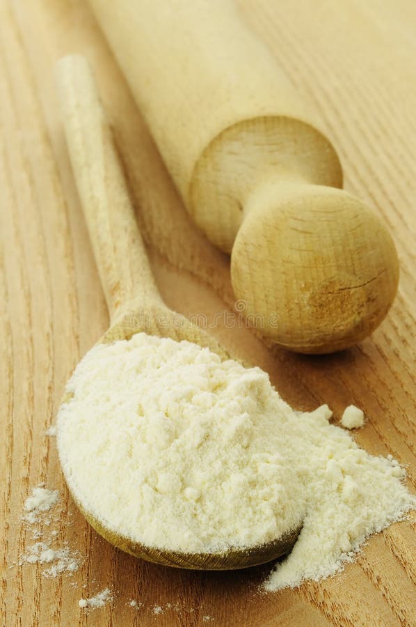 Flour on a Wooden Chopping Board Stock Photo - Image of isolated, baker ...