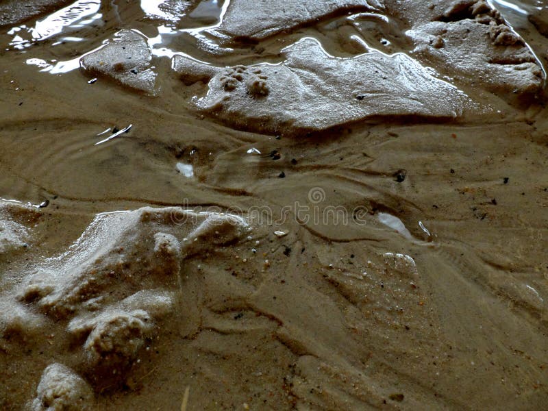 Flow of sand stock image. Image of sunlight, sand, beach - 17296117