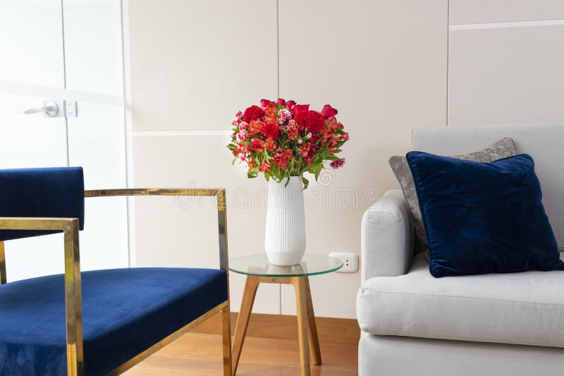 Flower Arrangement of Red Roses in a Living Room Stock Image - Image of ...