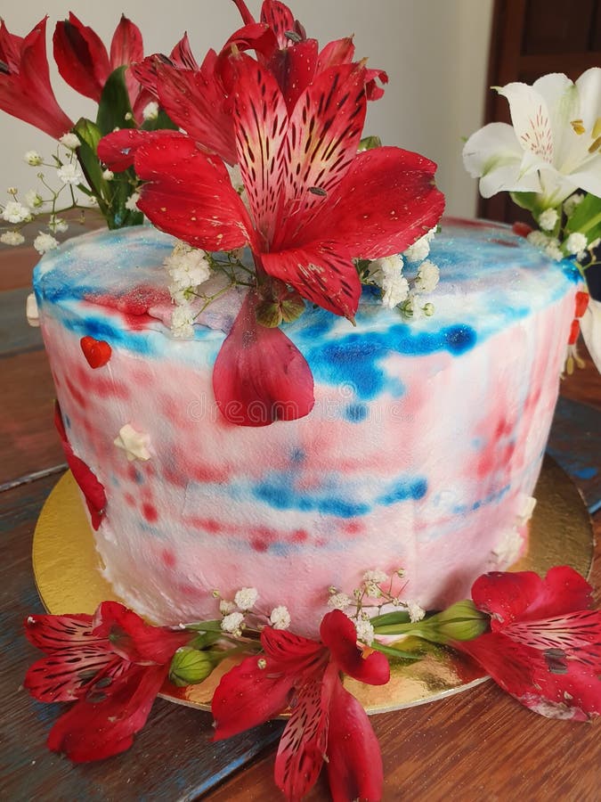 Flower buttercream cake stock image. Image of bakery - 170906631