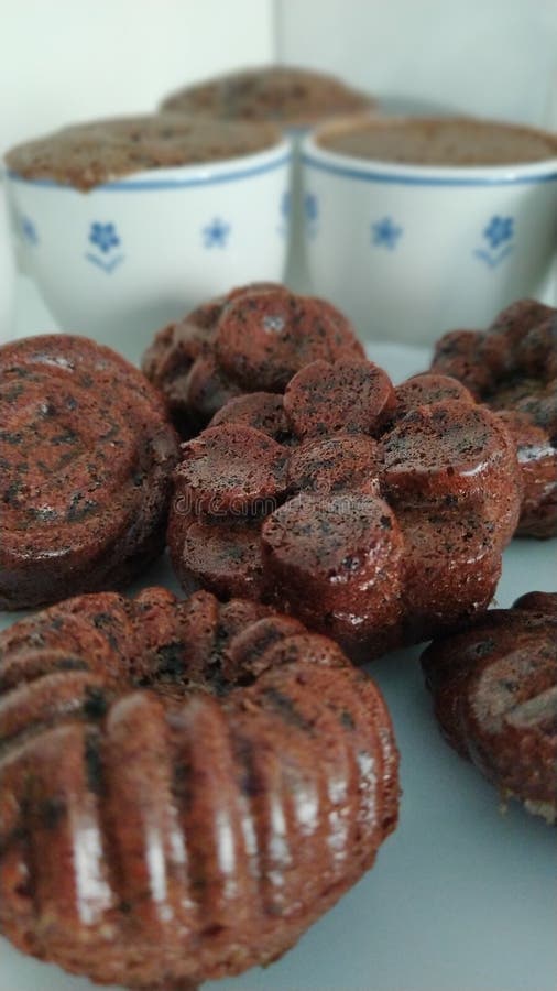 Flower Shaped Chocolate Sponge Cakes Stock Image - Image of chocolate ...